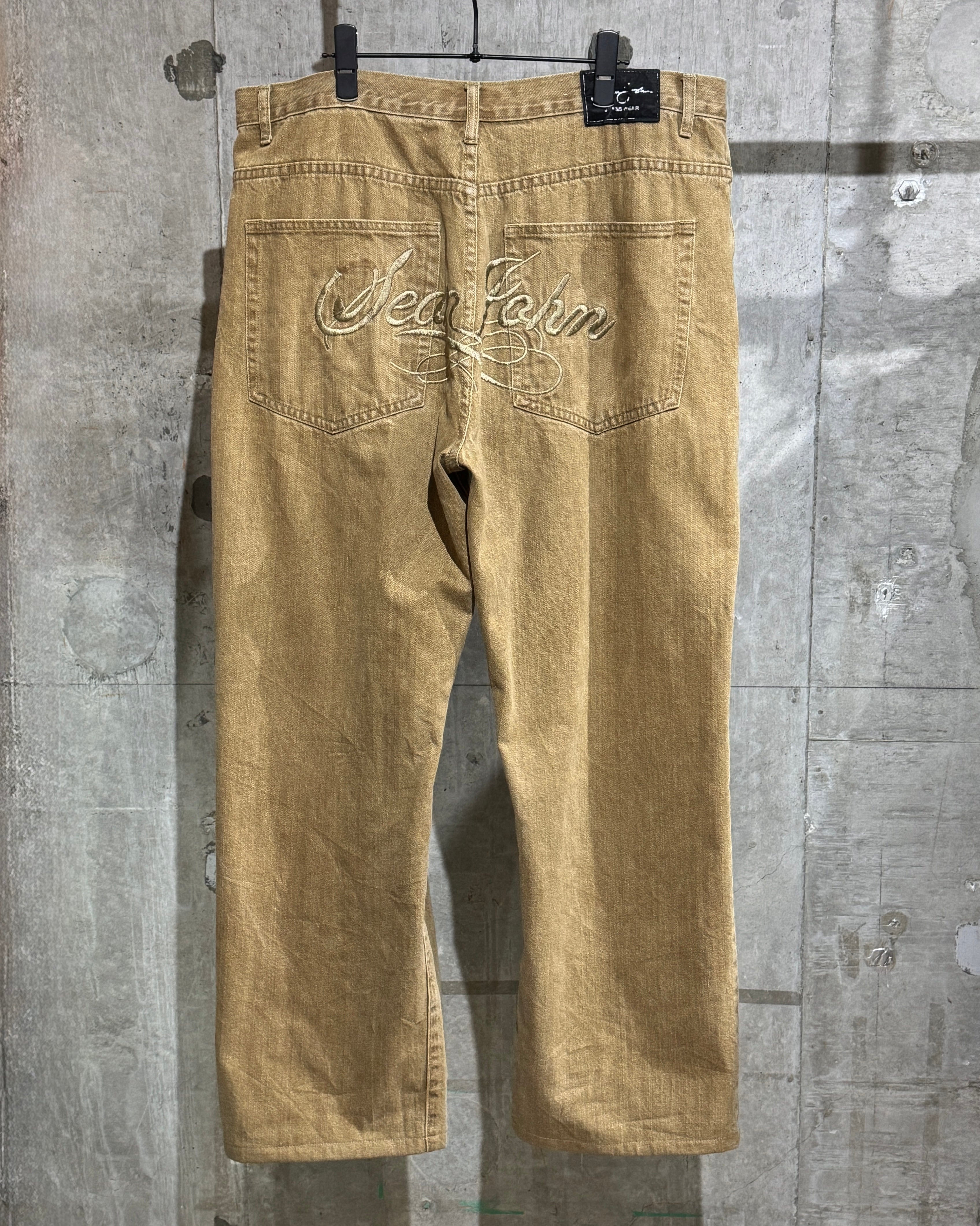 Sean John Embroidered Wide Denim Pants – BUSINESS AS USUAL